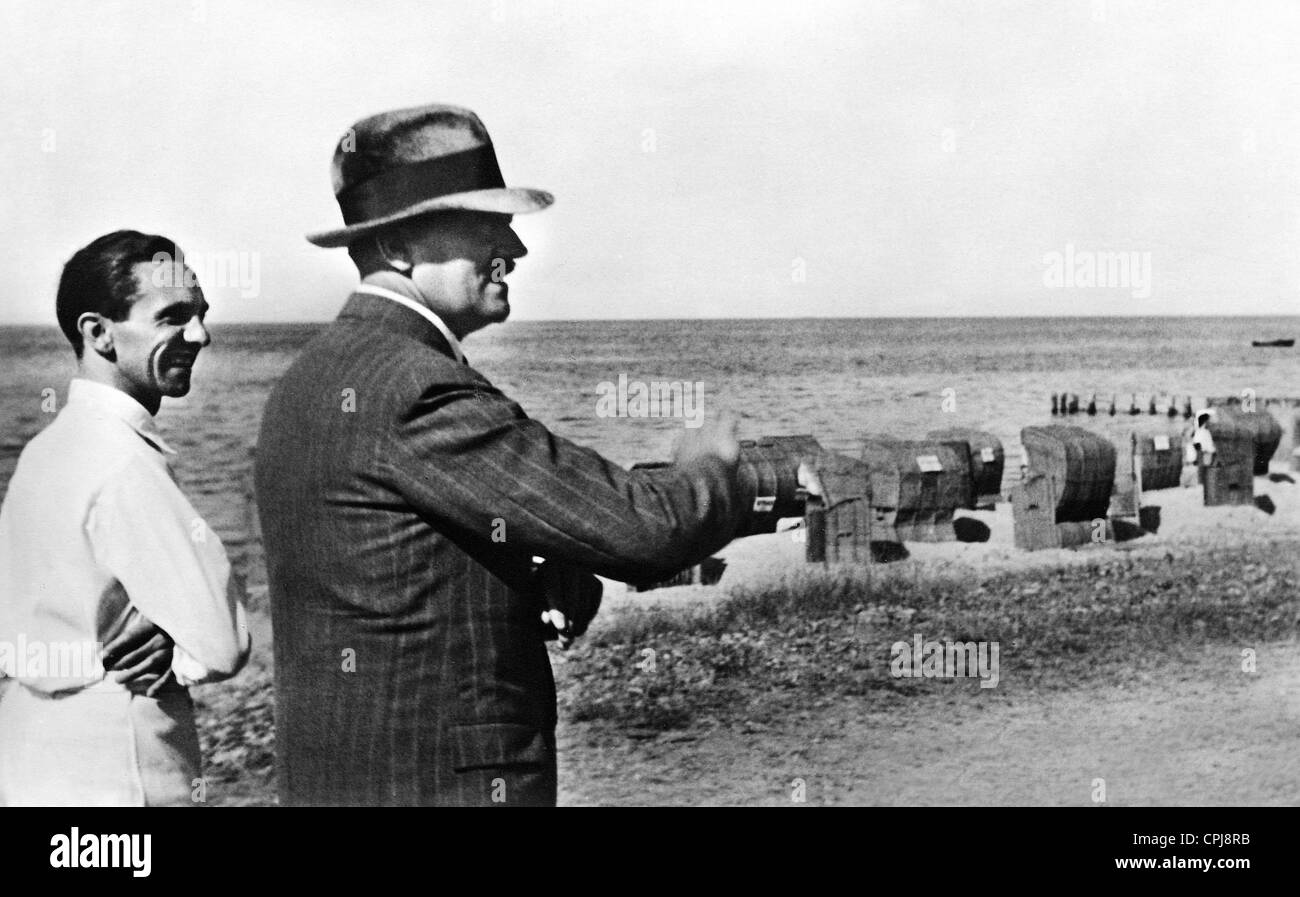 Adolf Hitler et Joseph Goebbels à Heiligendamm Photo Stock - Alamy