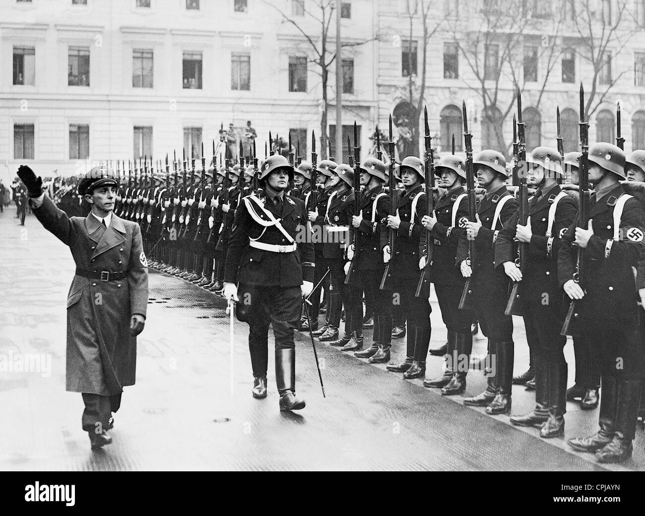 Adolf hitler et joseph goebbels Banque de photographies et d’images à ...
