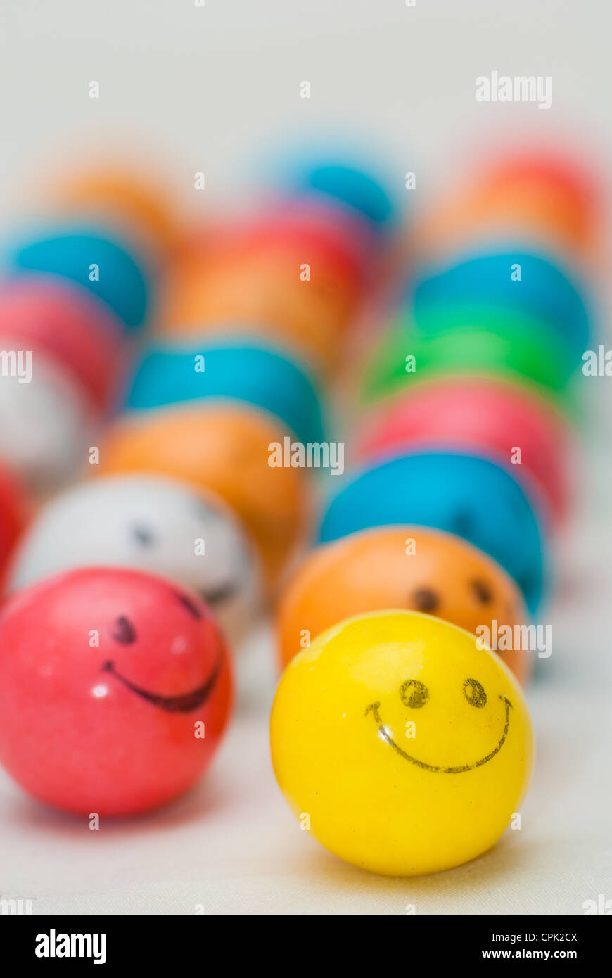 Smiley balls Banque de photographies et d’images à haute résolution - Alamy