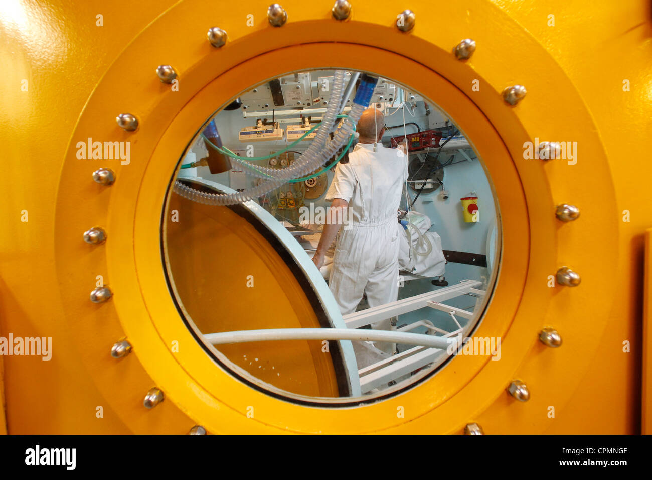 Traitement Hyperbare Banque d'image et photos - Alamy