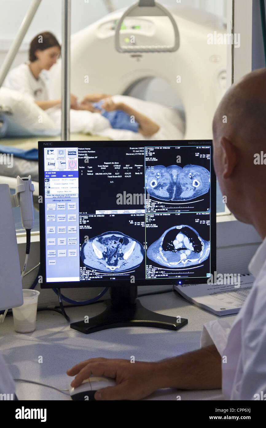 Ct scanner Banque de photographies et d’images à haute résolution - Alamy
