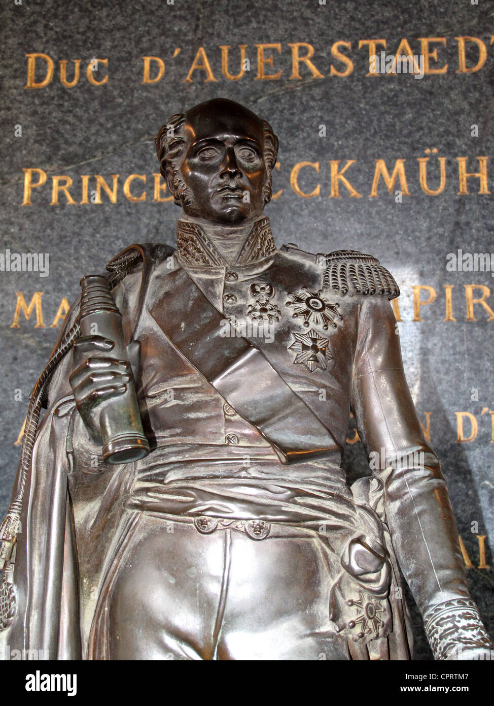 Sculpture de Louis Nicolas Davout au Phare d'Eckmuhl, phare de la ...