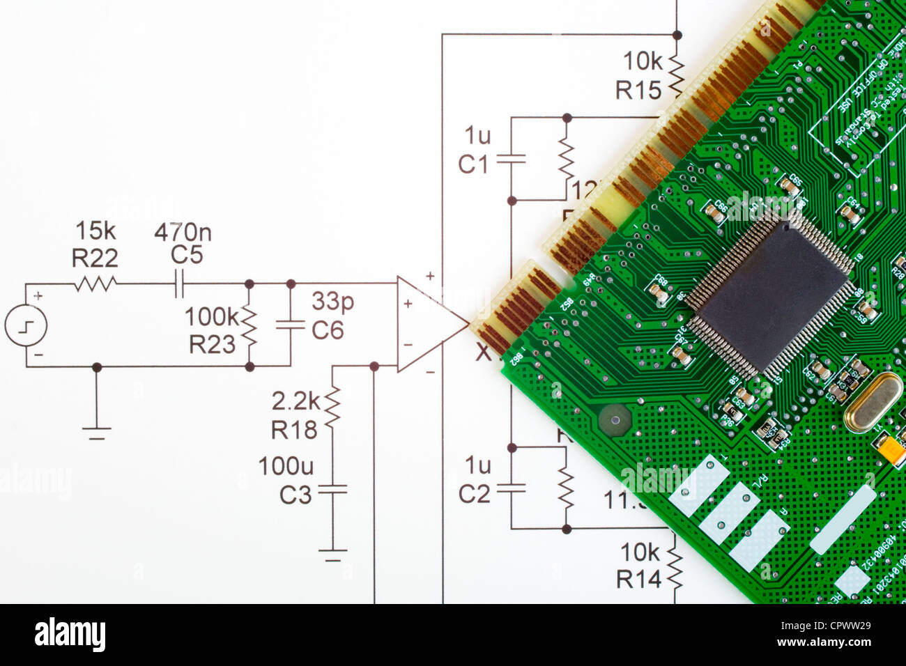 Schéma du circuit électronique et carte électronique Photo Stock - Alamy