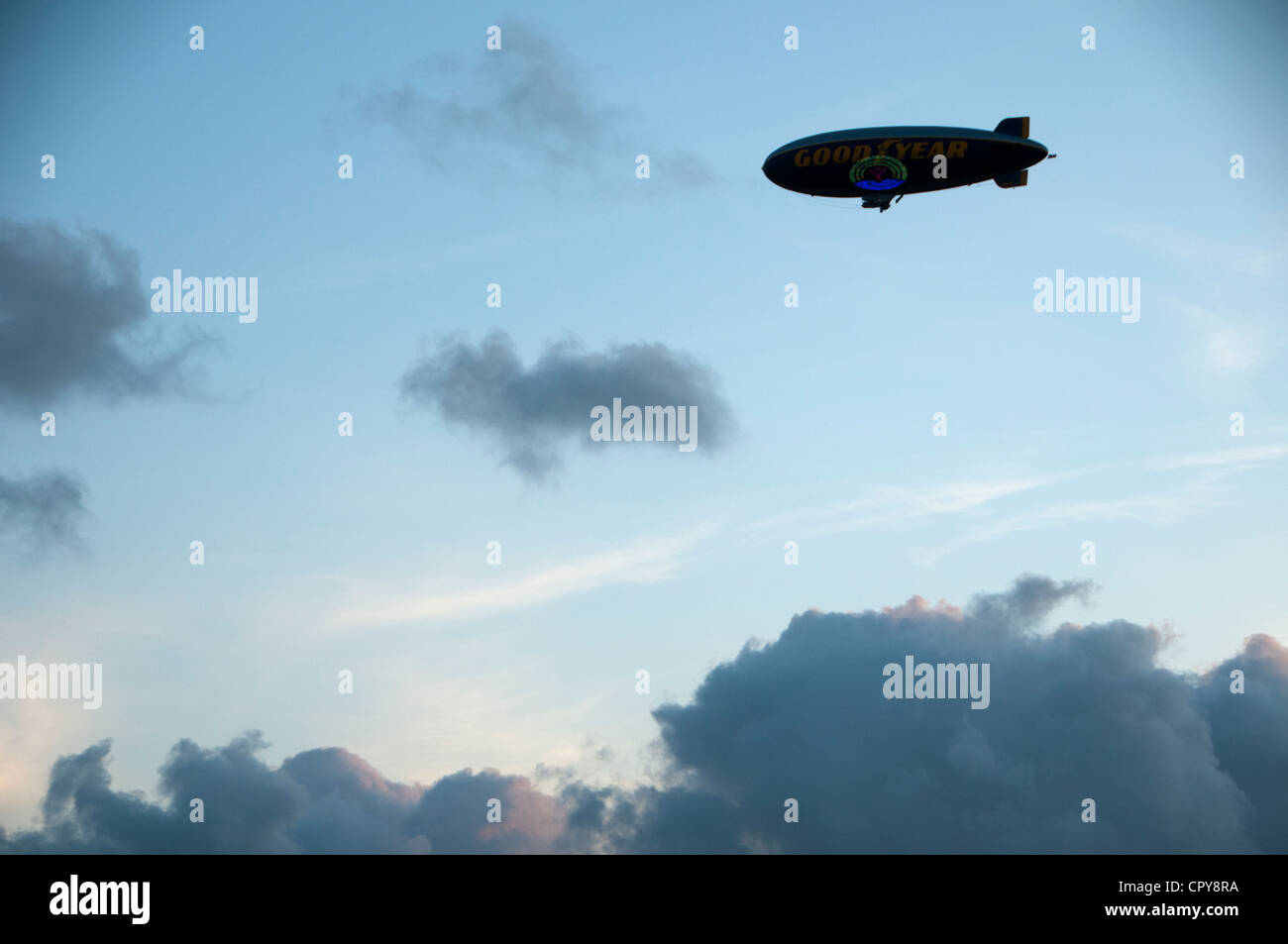 Logo goodyear Banque de photographies et d’images à haute résolution ...