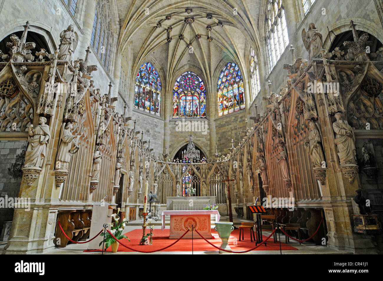 Cathédrale de Saint Pierre ou la Cathédrale de Condom, la Via Podiensis ...