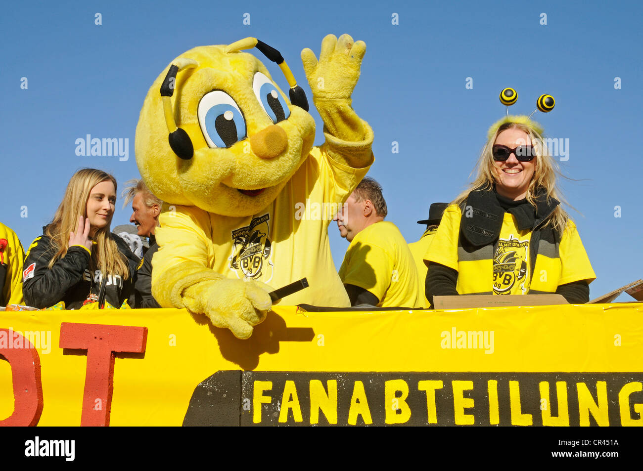 Mascottes de club de foot Banque de photographies et d’images à haute ...