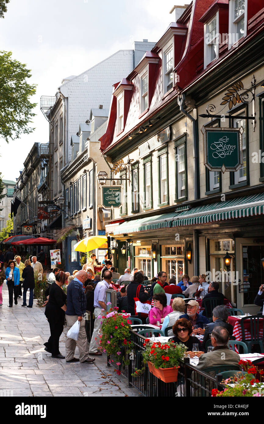 Rue sainte anne Banque de photographies et d’images à haute résolution ...