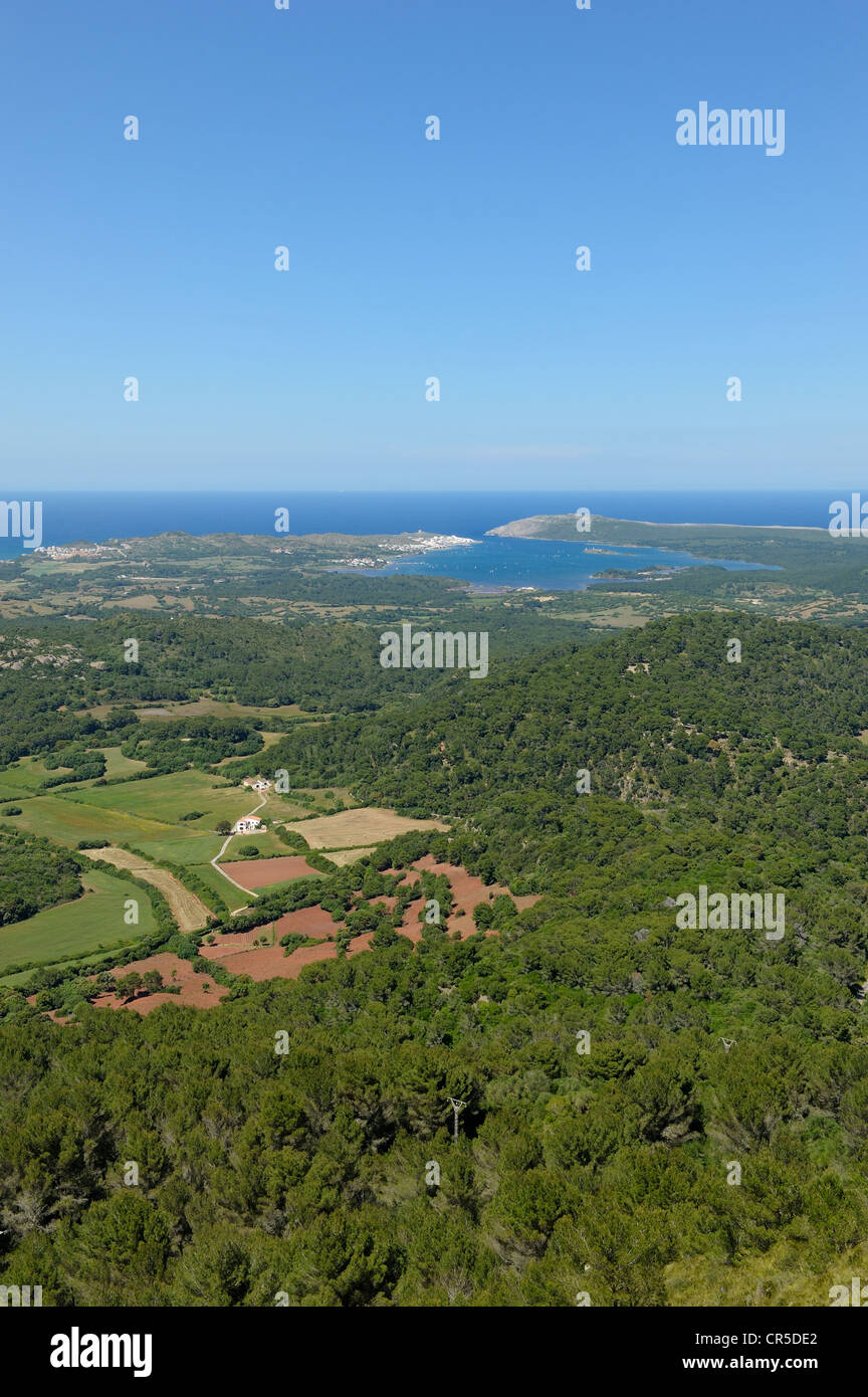Vue panoramique sur le paysage de Minorque comme vu à partir du point ...