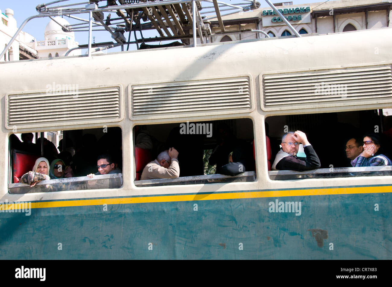 Cairo tram Banque de photographies et d’images à haute résolution - Alamy