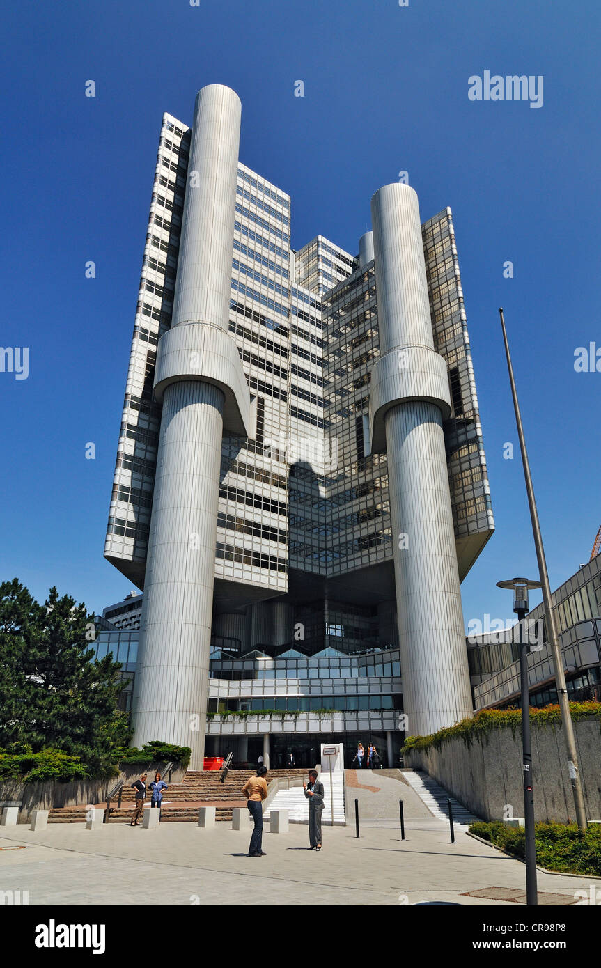 Hypo-Hochhaus, bâtiment administratif de la banque HypoVereinsbank ...