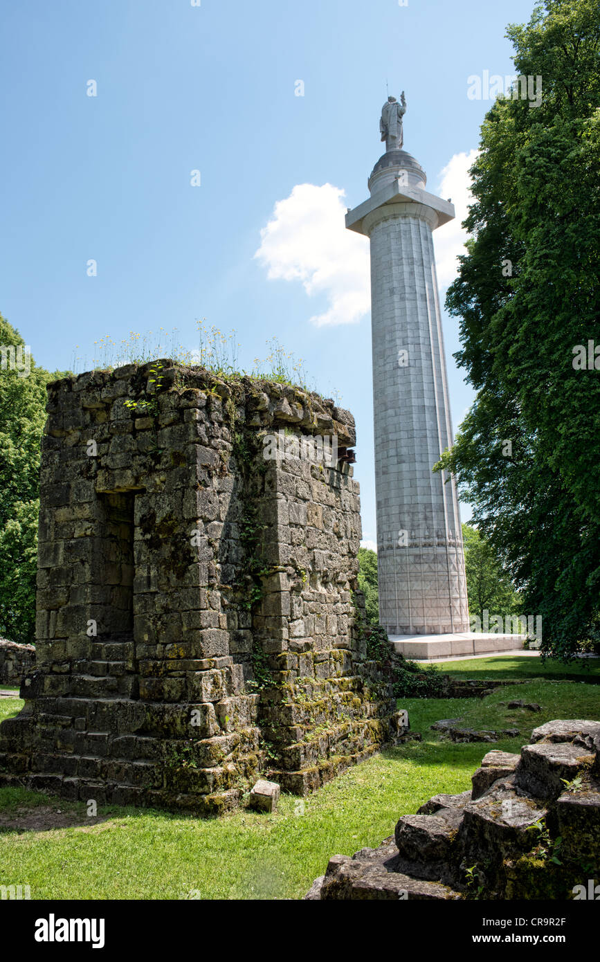 Village de montfaucon Banque de photographies et d’images à haute ...
