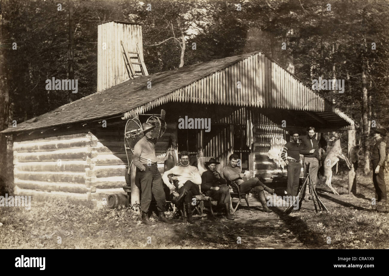 Camp de chasse Banque de photographies et d’images à haute résolution ...
