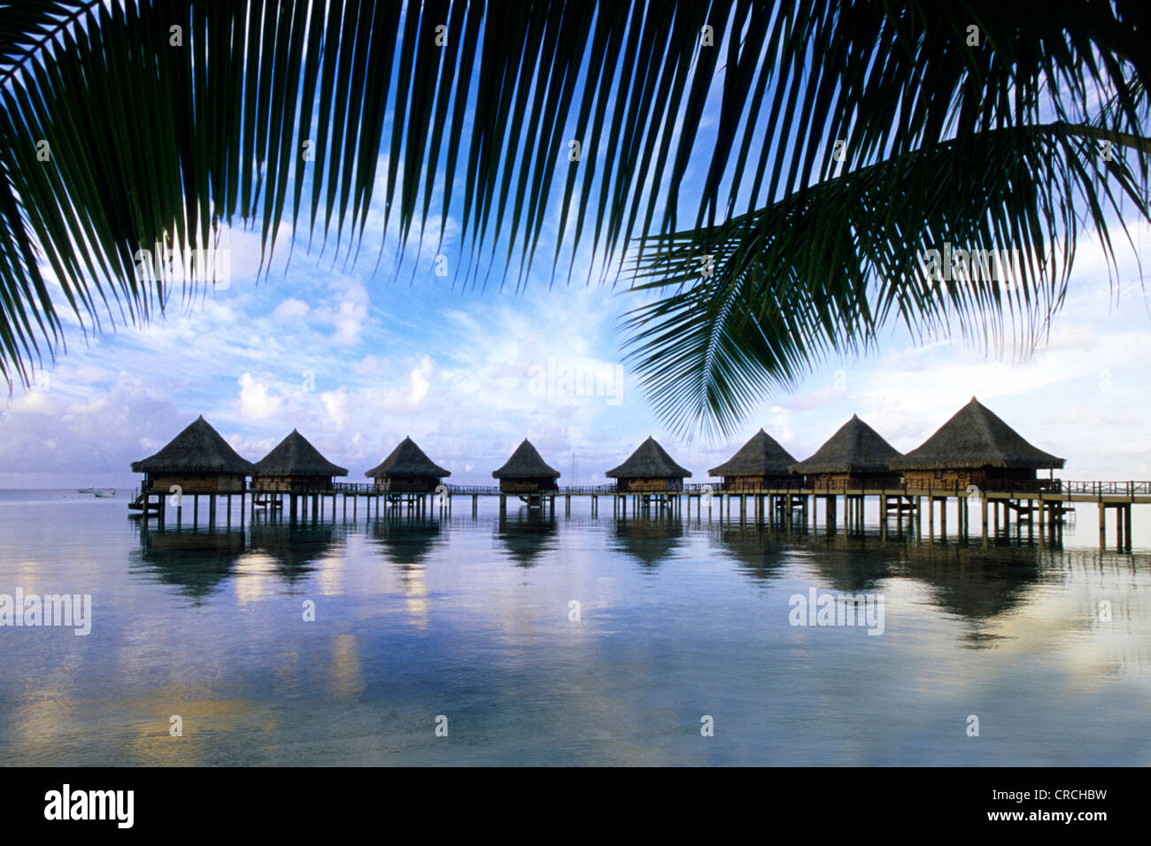Plage de la station de rangiroa Banque de photographies et d’images à ...