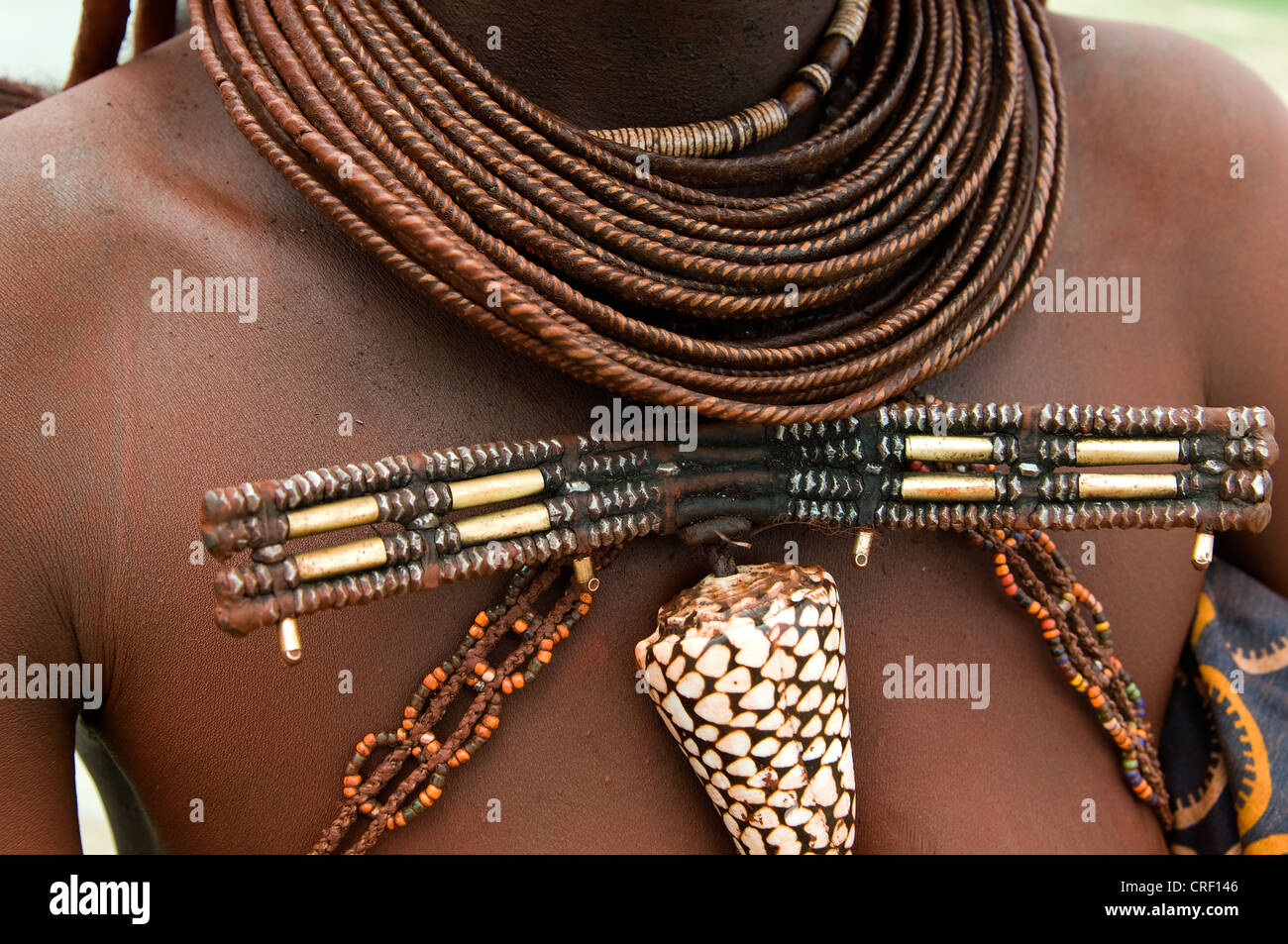 Opuwo fille himba namibie Photo Stock - Alamy