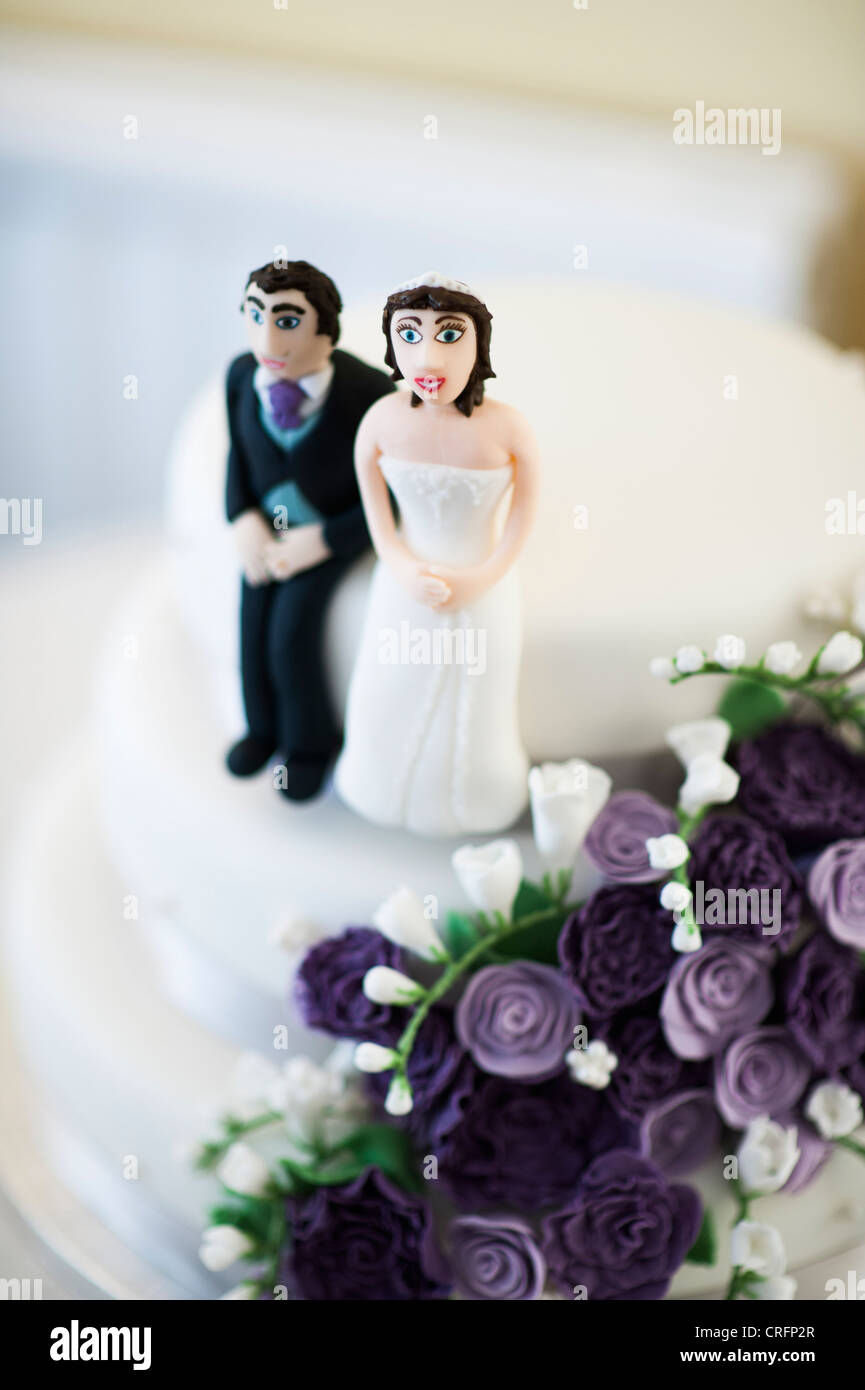 Funny wedding cake Banque de photographies et d’images à haute ...