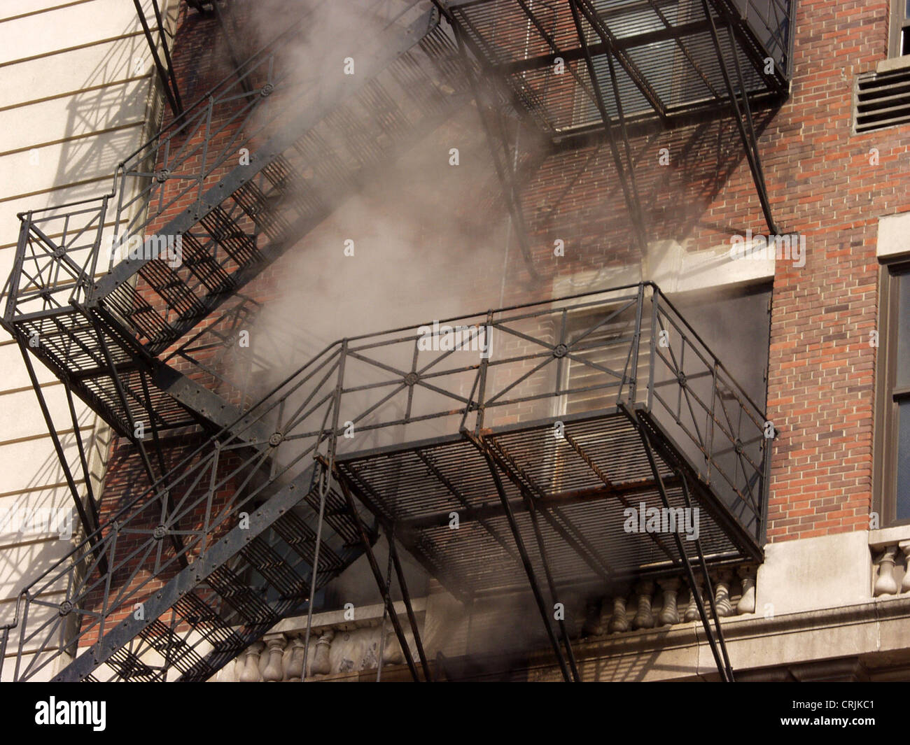 Incendies de maison Banque de photographies et d’images à haute ...