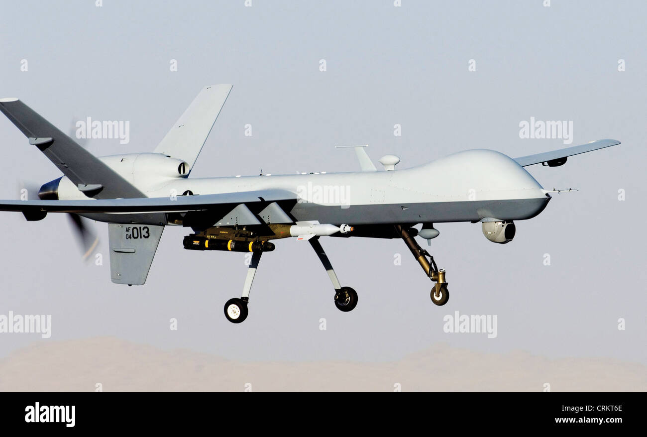 US Air Force MQ-9 Reaper drones Hunter killer système d'arme Photo ...