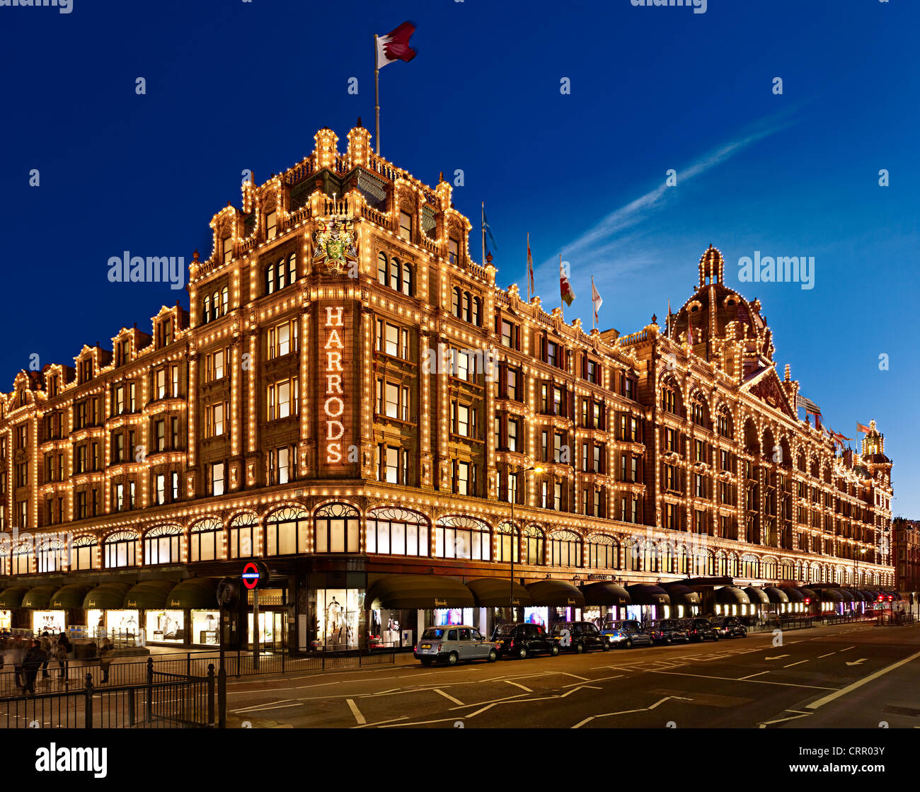 At harrods Banque de photographies et d’images à haute résolution - Alamy