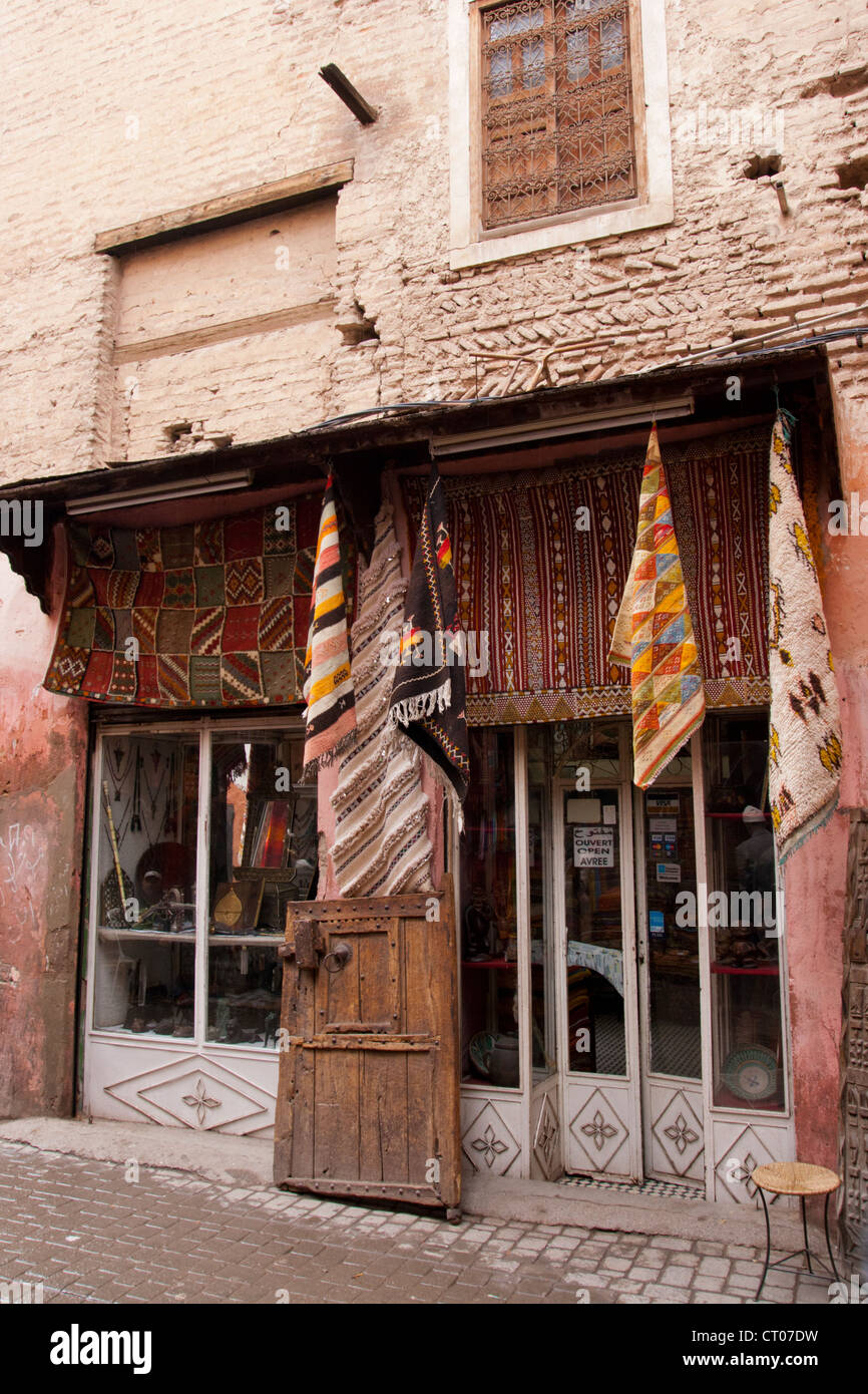 Immeuble marocain Banque de photographies et d’images à haute ...