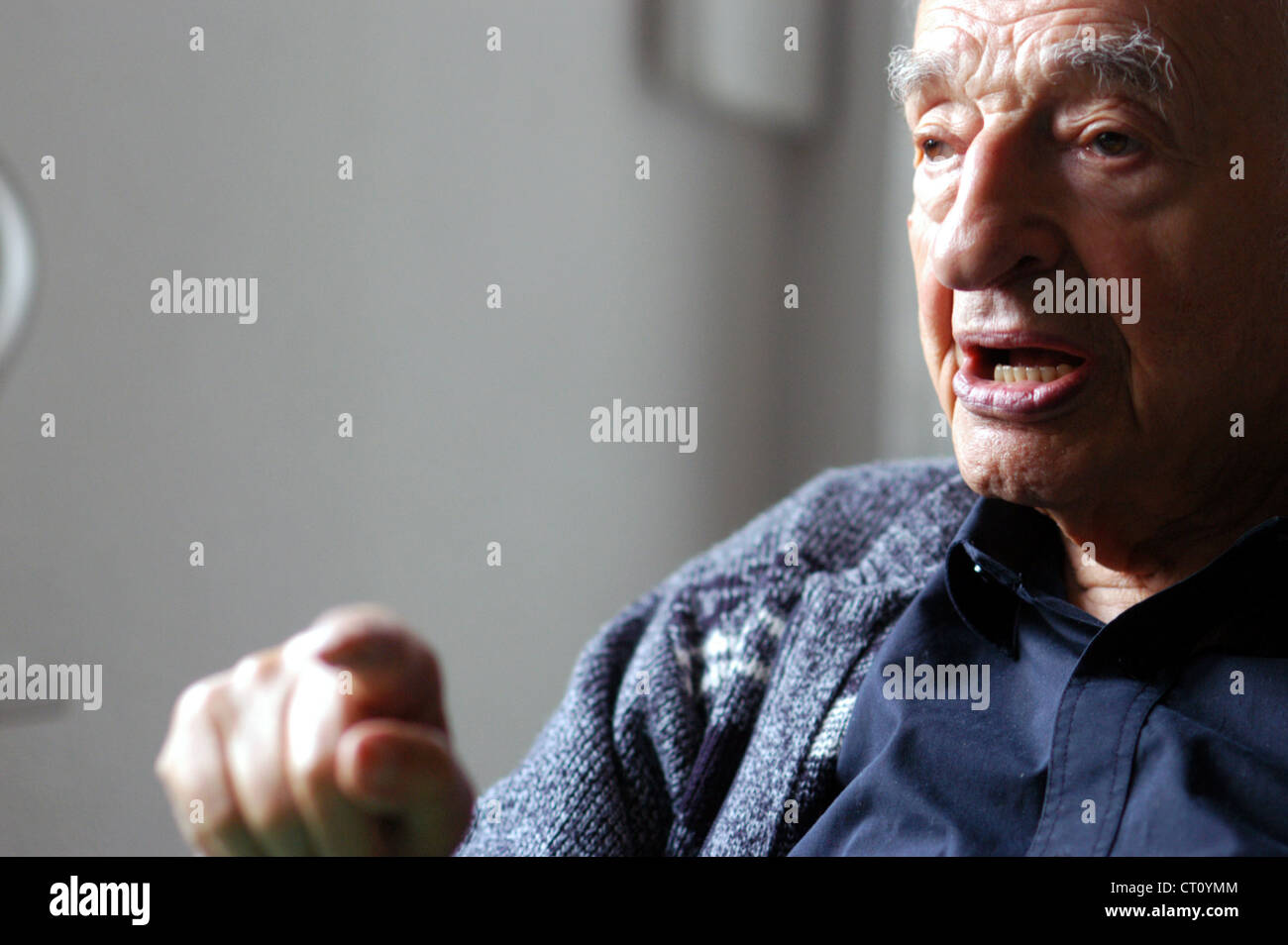 Un survivant de l'holocauste Banque de photographies et d’images à ...