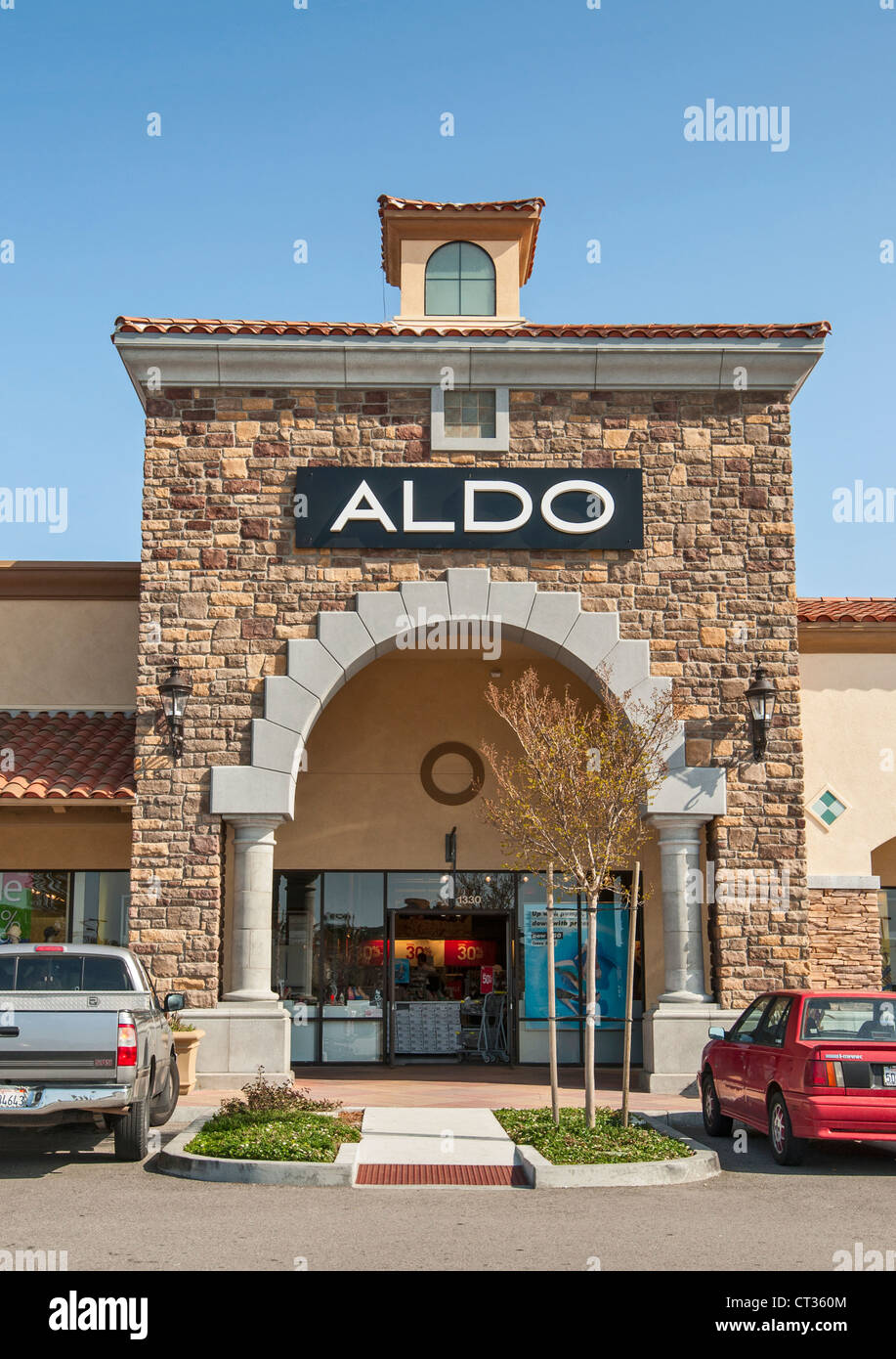 Camarillo outlets Banque de photographies et d’images à haute ...