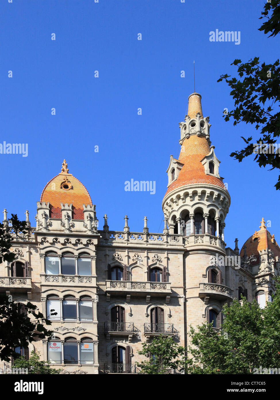 Barcelone passeig de gracia Banque de photographies et d’images à haute résolution - Alamy