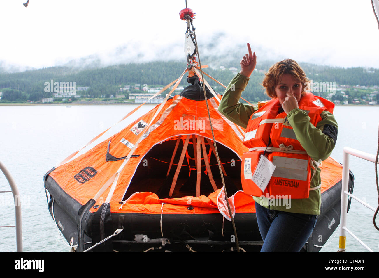 Bateaux Radeau De Sauvetage Banque d'image et photos - Alamy