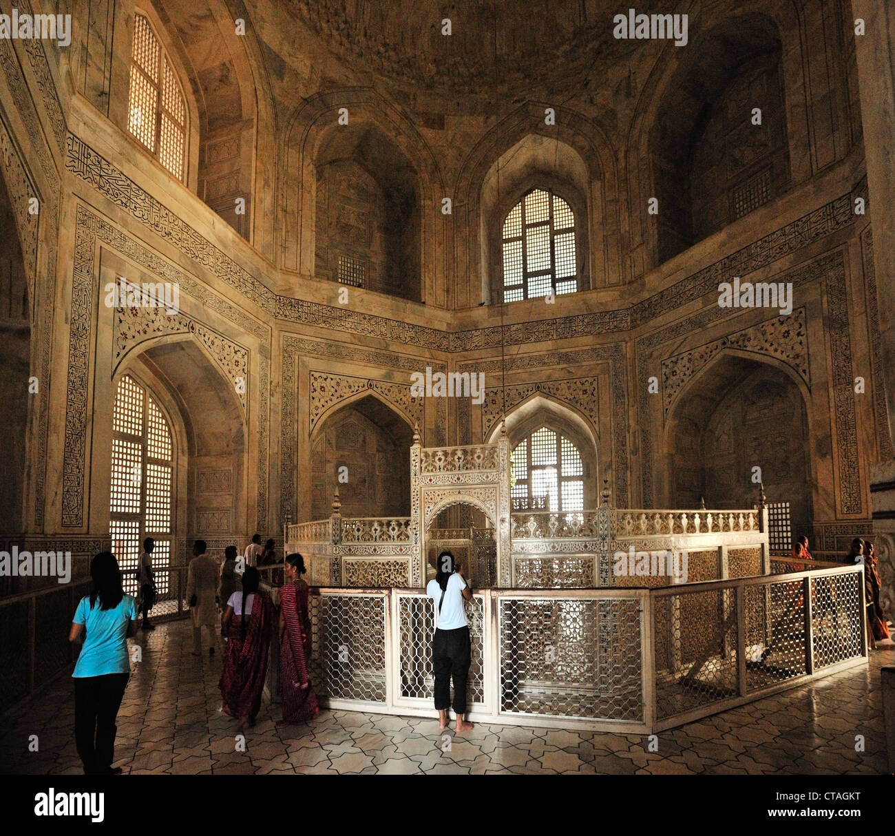Pattern Of Taj Mahal Photos & Pattern Of Taj Mahal Images - Alamy