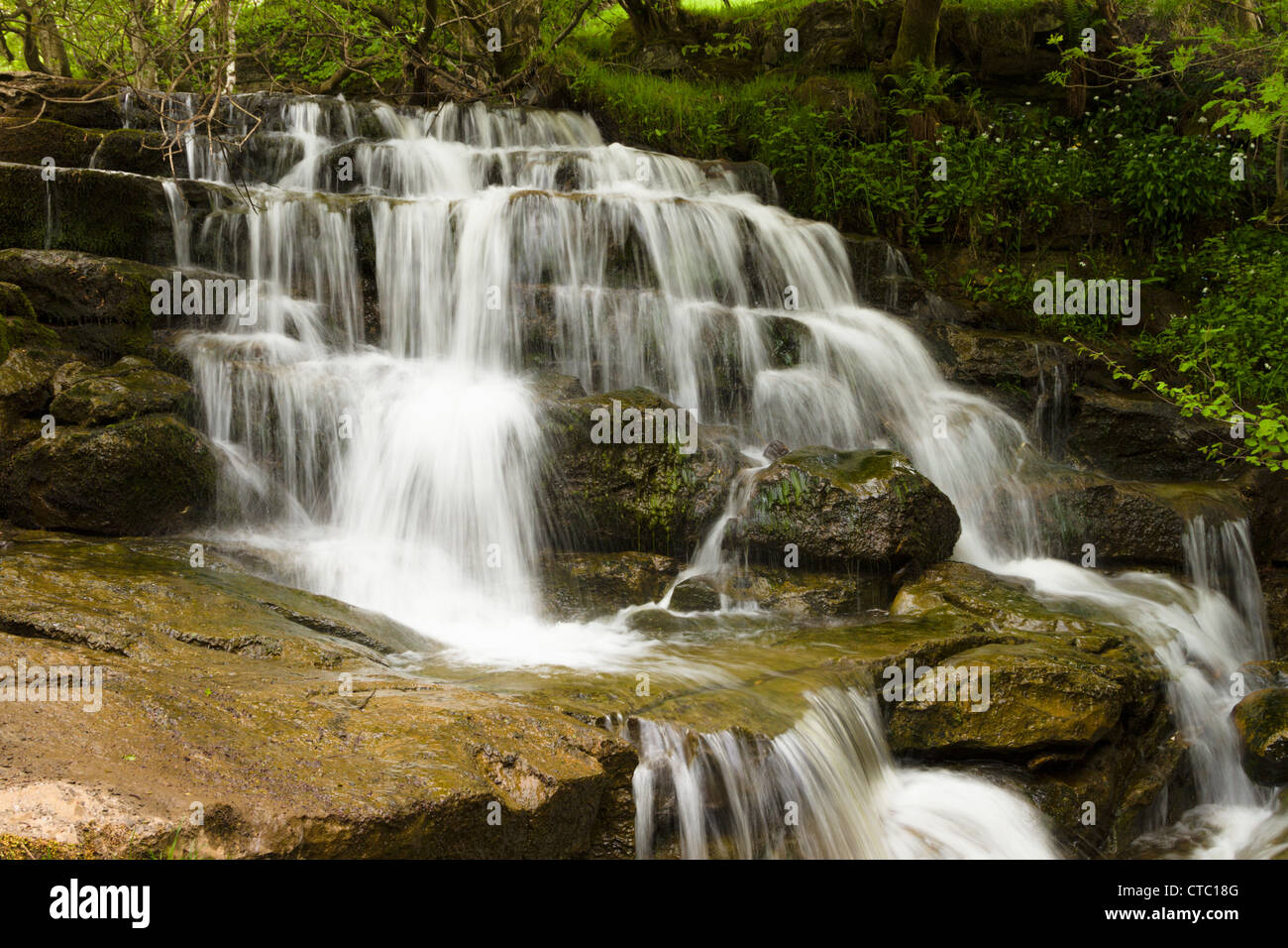 Cascade angleterre Banque de photographies et d’images à haute ...
