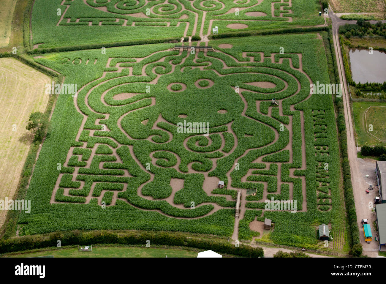 Labyrinthe de maïs à Poterne House Farm, Tatenhill, Burton upon Trent ...