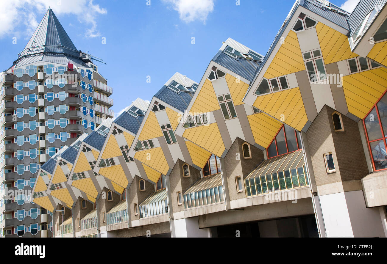 Kubuswoning Maisons Cube, Blaak, Rotterdam, Pays-Bas architecte Piet ...