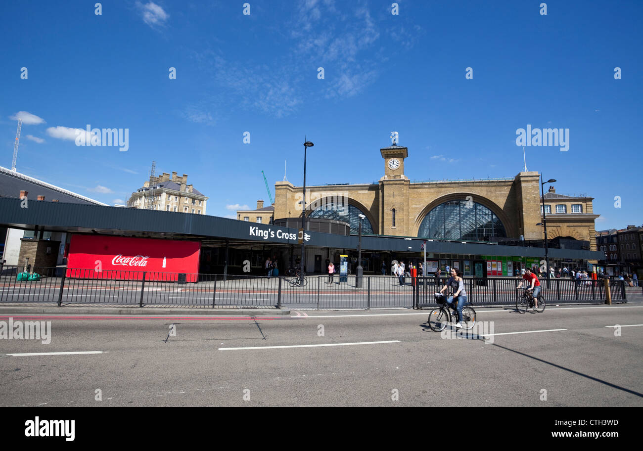 Kings cross tube station Banque de photographies et d’images à haute ...