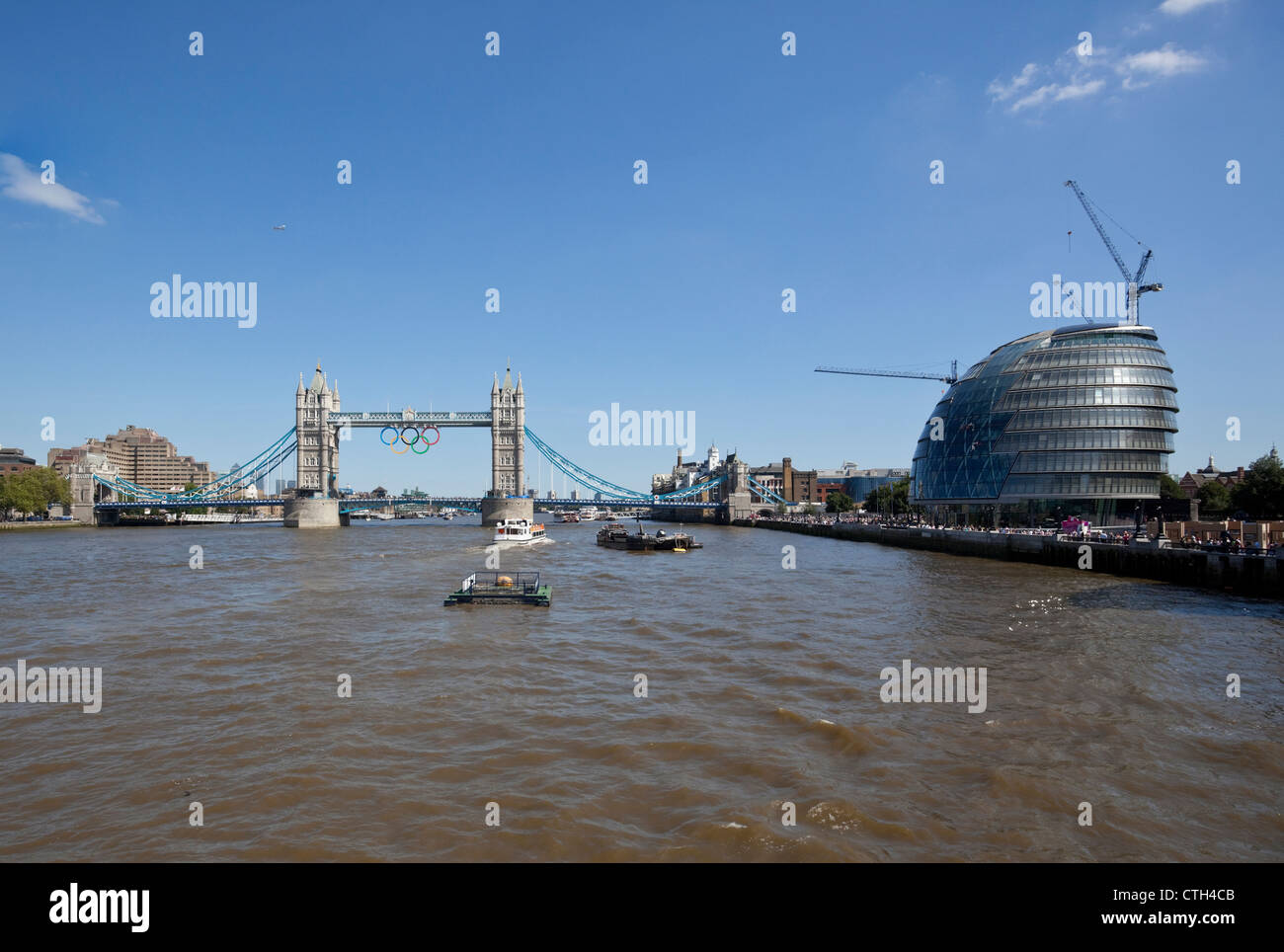 City hall london Banque de photographies et d’images à haute résolution ...