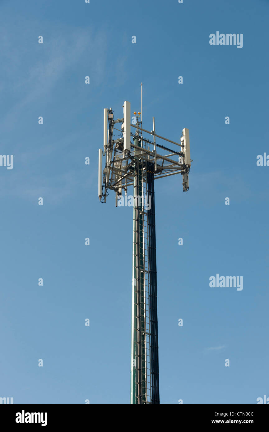 Antenna telecommunications telecoms Banque de photographies et d’images ...