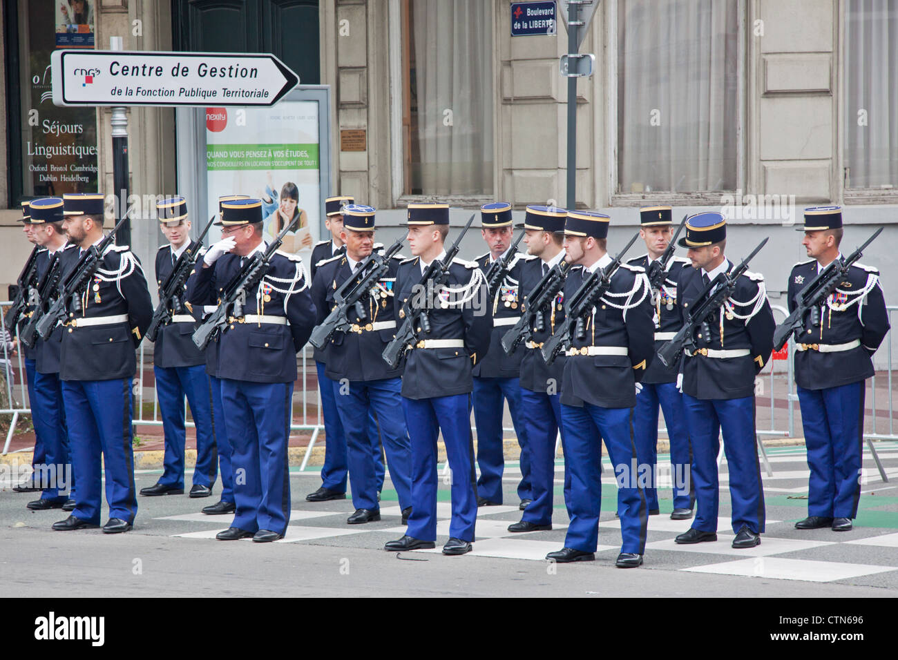 Gendarmerie Uniform Photos & Gendarmerie Uniform Images - Alamy