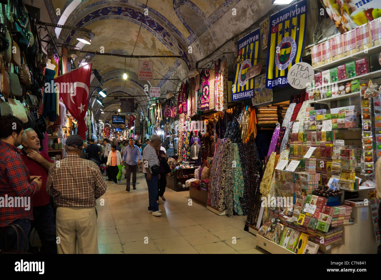Vieux marché bazar istanbul Banque de photographies et d’images à haute ...