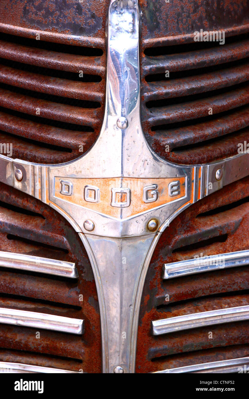 Old dodge logo Banque de photographies et d’images à haute résolution ...