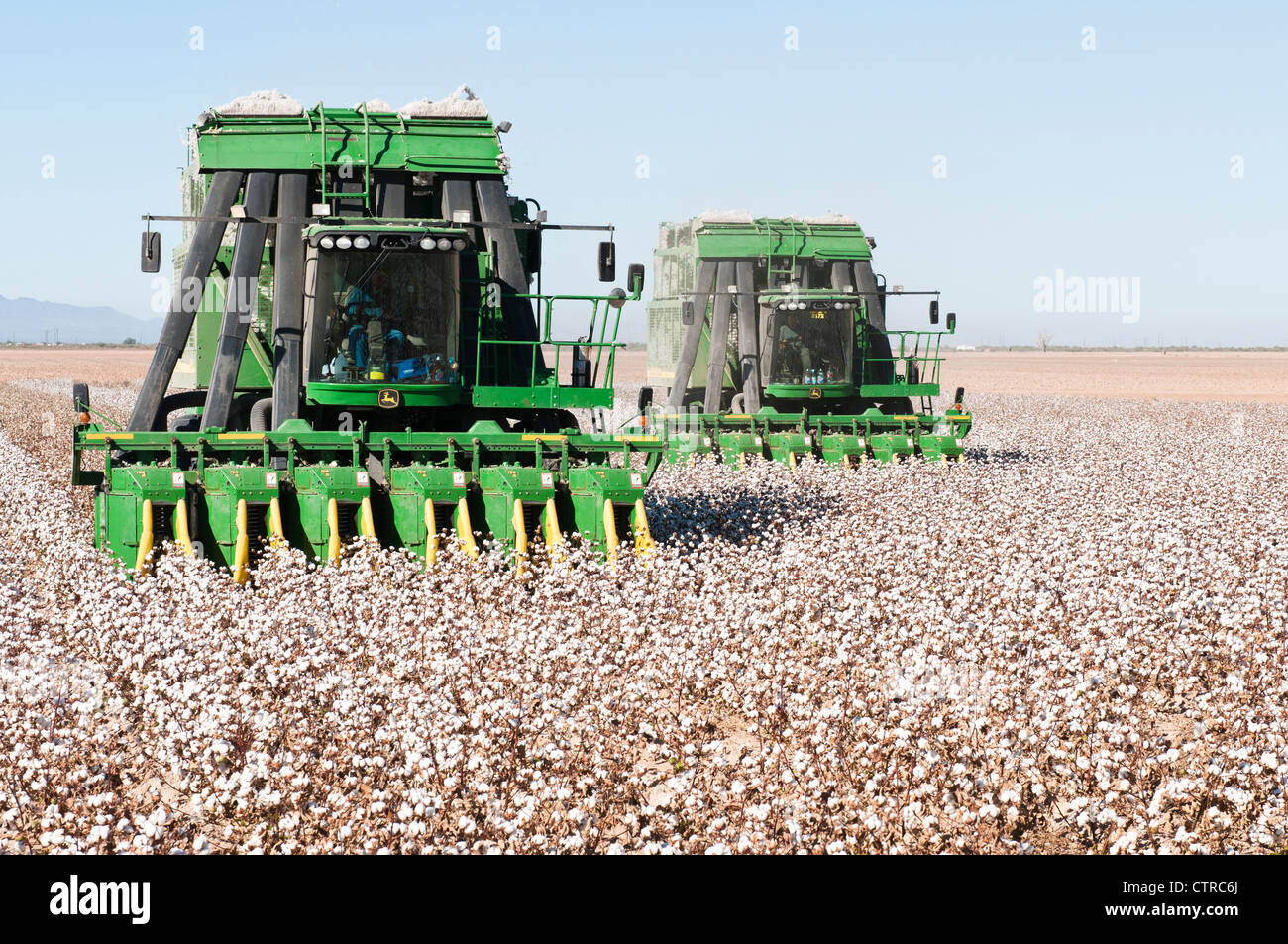 John Deere Cotton Picker Photos & John Deere Cotton Picker Images - Alamy