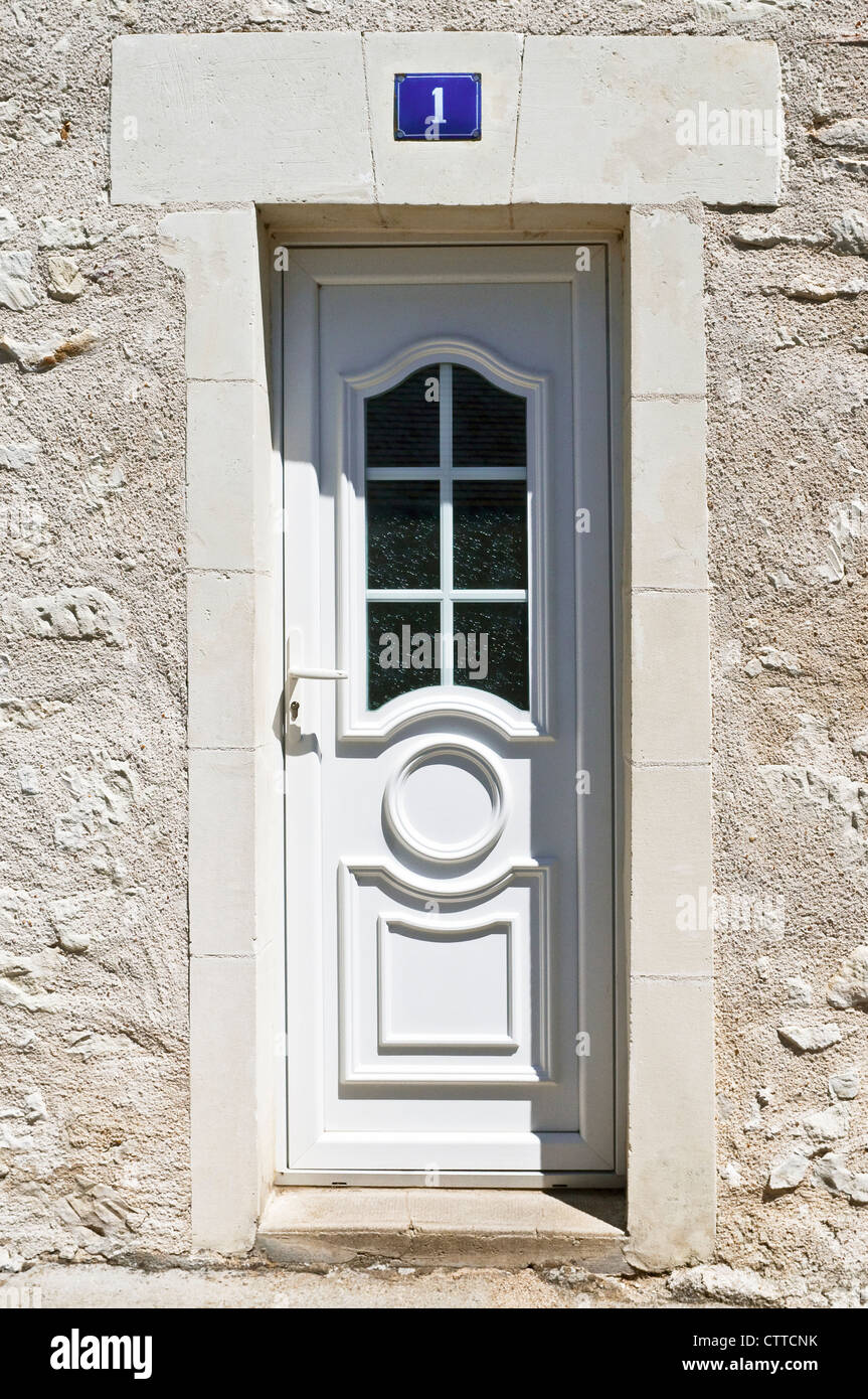 Porte moderne bâtiment ancien Banque de photographies et d’images à ...