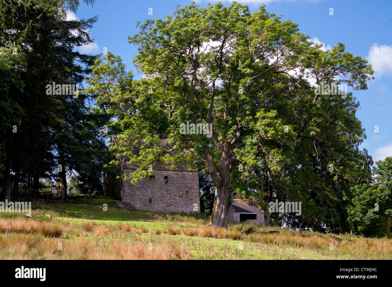 Bastle house Banque de photographies et d’images à haute résolution - Alamy