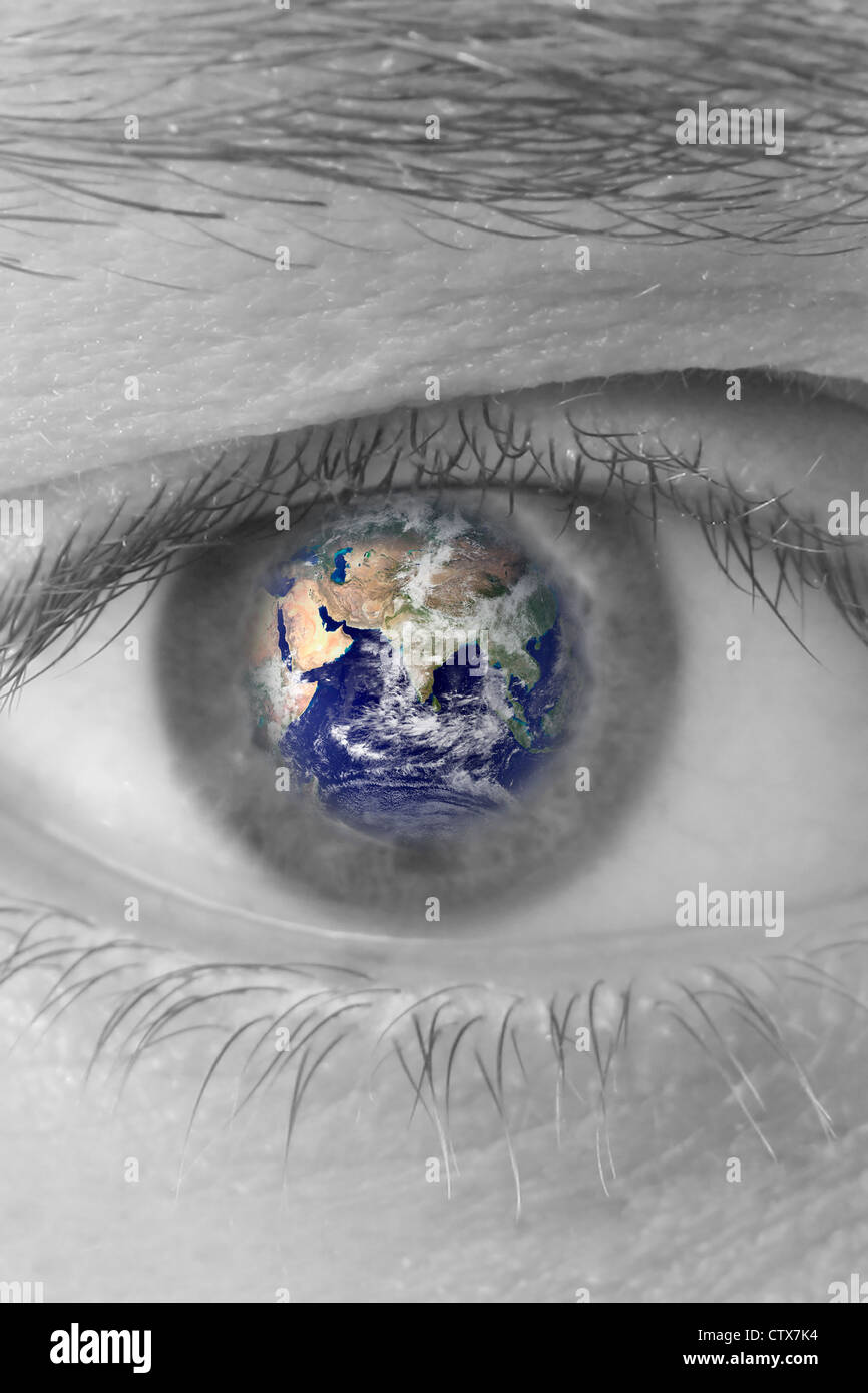 Oeil du monde Banque de photographies et d’images à haute résolution ...