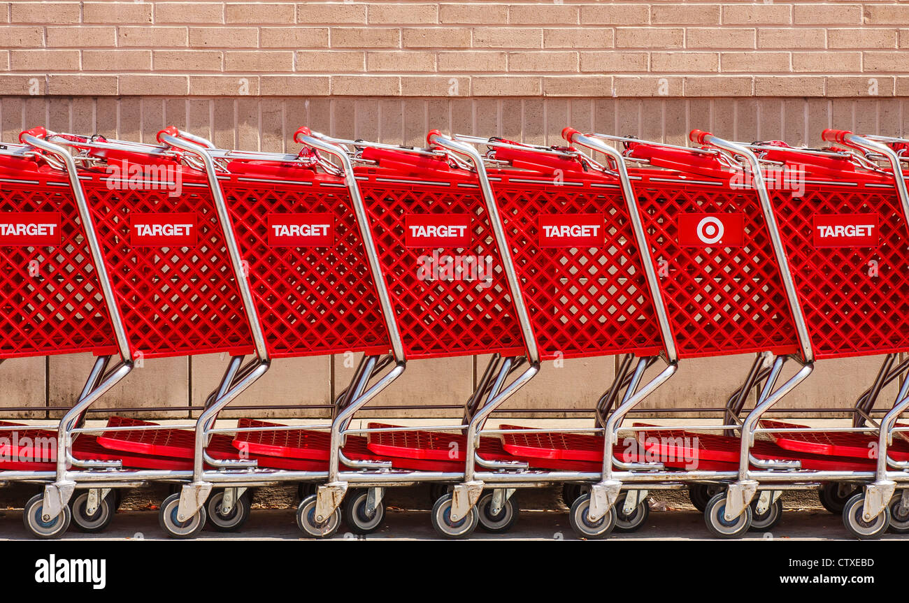 Cible rouge Banque de photographies et d’images à haute résolution - Alamy