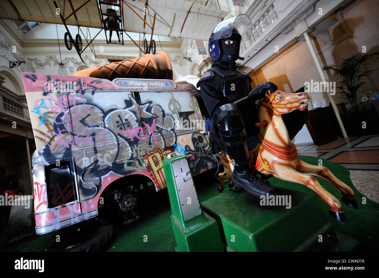 Banksy exhibition Banque de photographies et d’images à haute ...