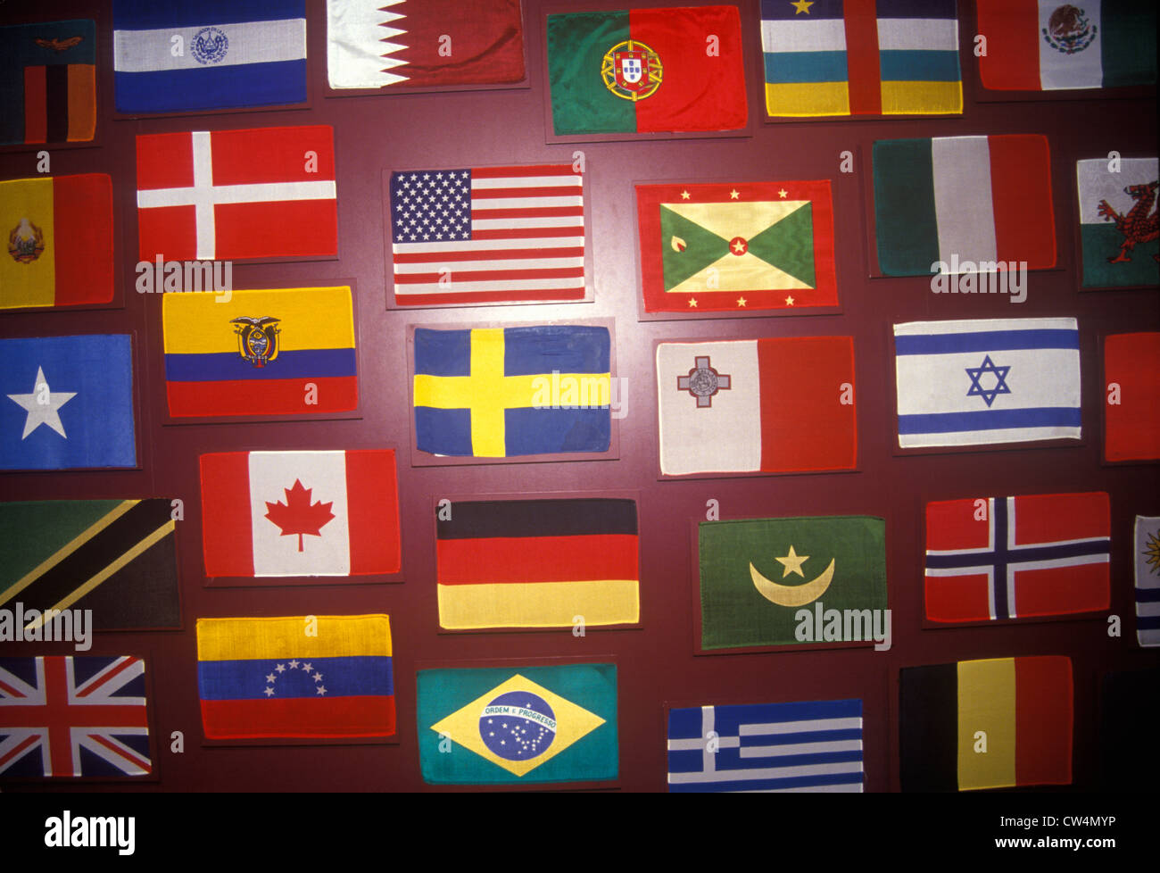 Drapeaux internationaux Banque de photographies et d’images à haute ...