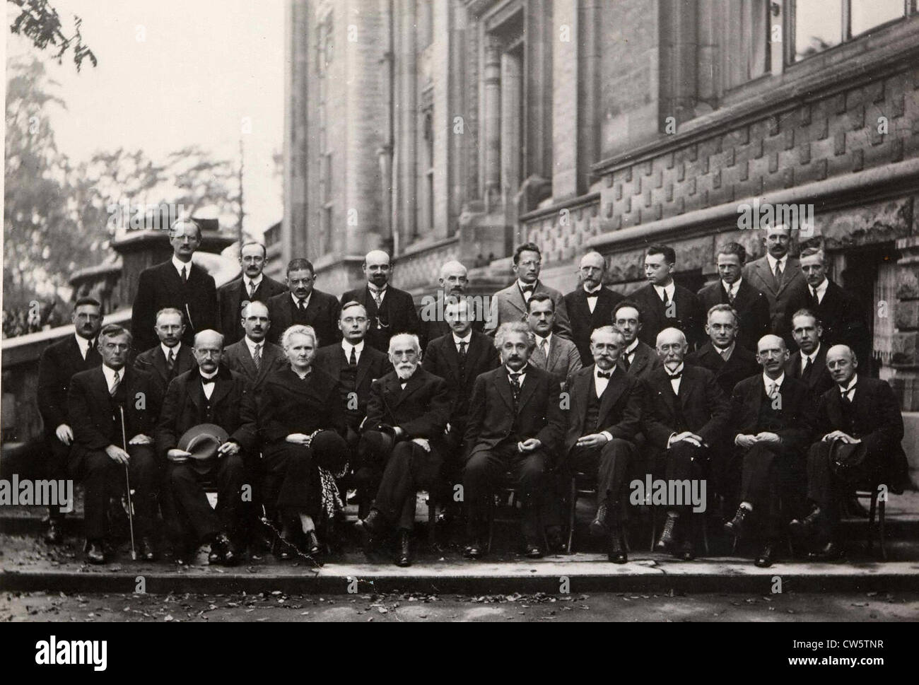 Solvay 1927 Banque de photographies et d’images à haute résolution - Alamy