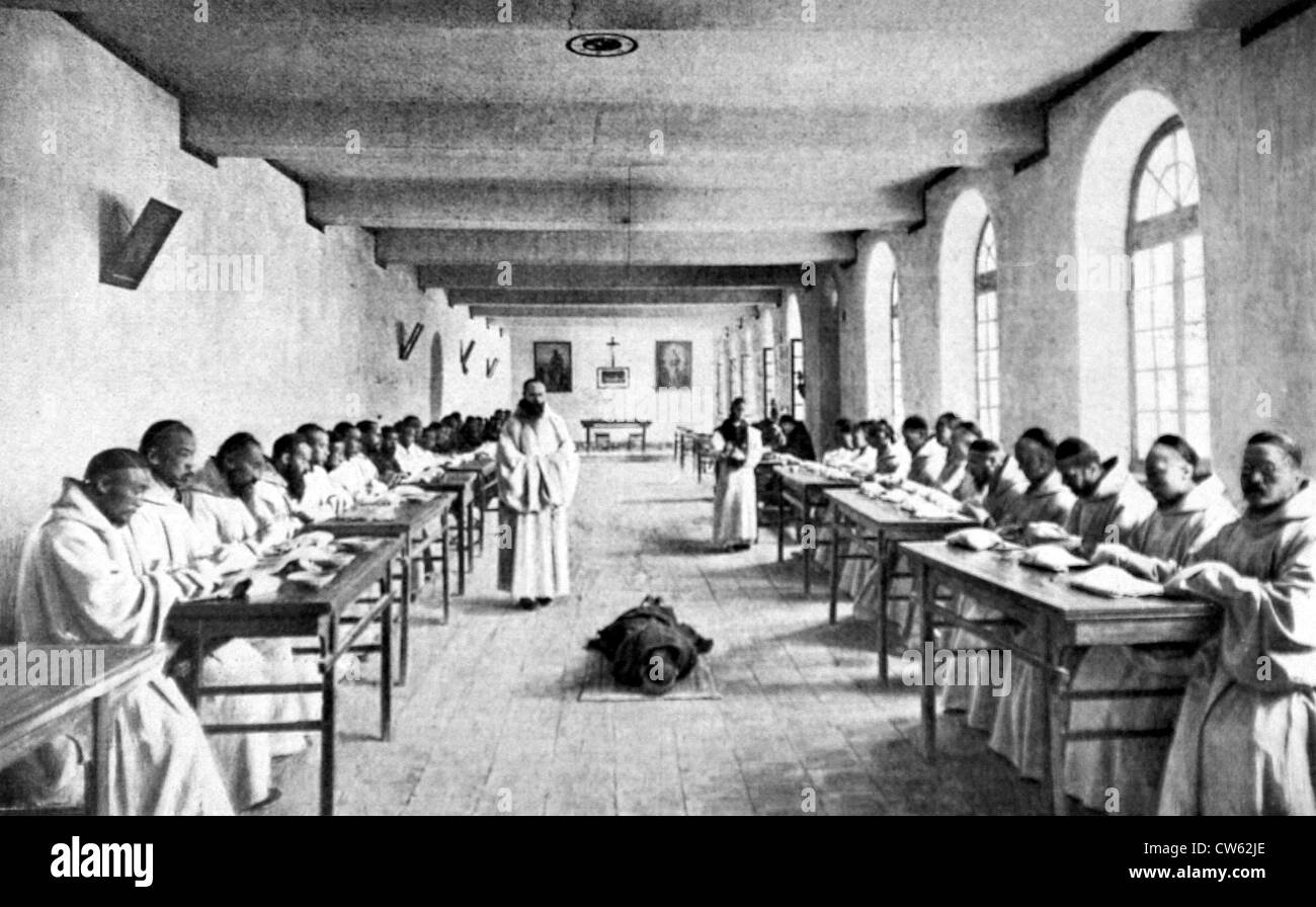 Un moine trappiste se motive pendant le repas Banque de photographies ...