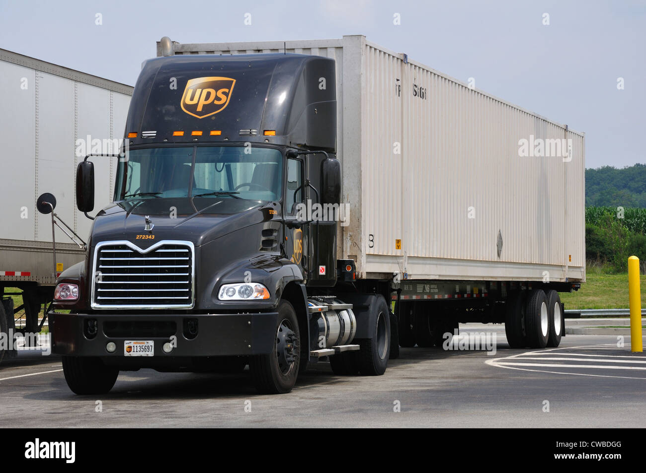 Ups camion Banque de photographies et d’images à haute résolution - Alamy