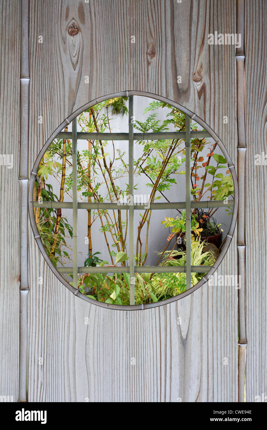 Fenêtre ronde Banque de photographies et d’images à haute résolution ...