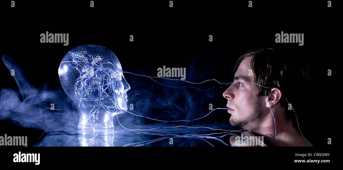 Télépathie Banque de photographies et d’images à haute résolution - Alamy