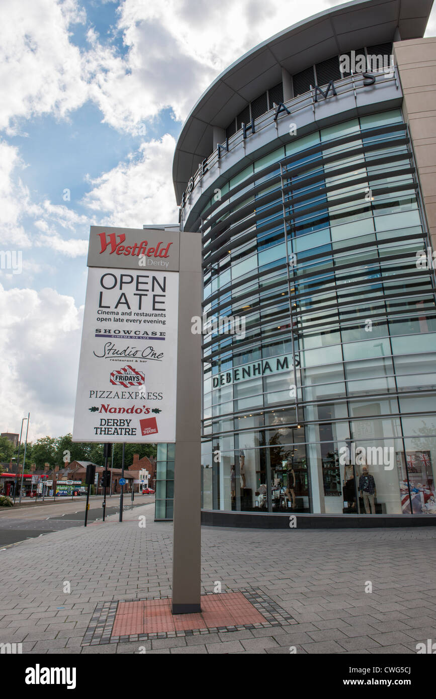 Westfield centre commercial derby Banque de photographies et d’images à ...